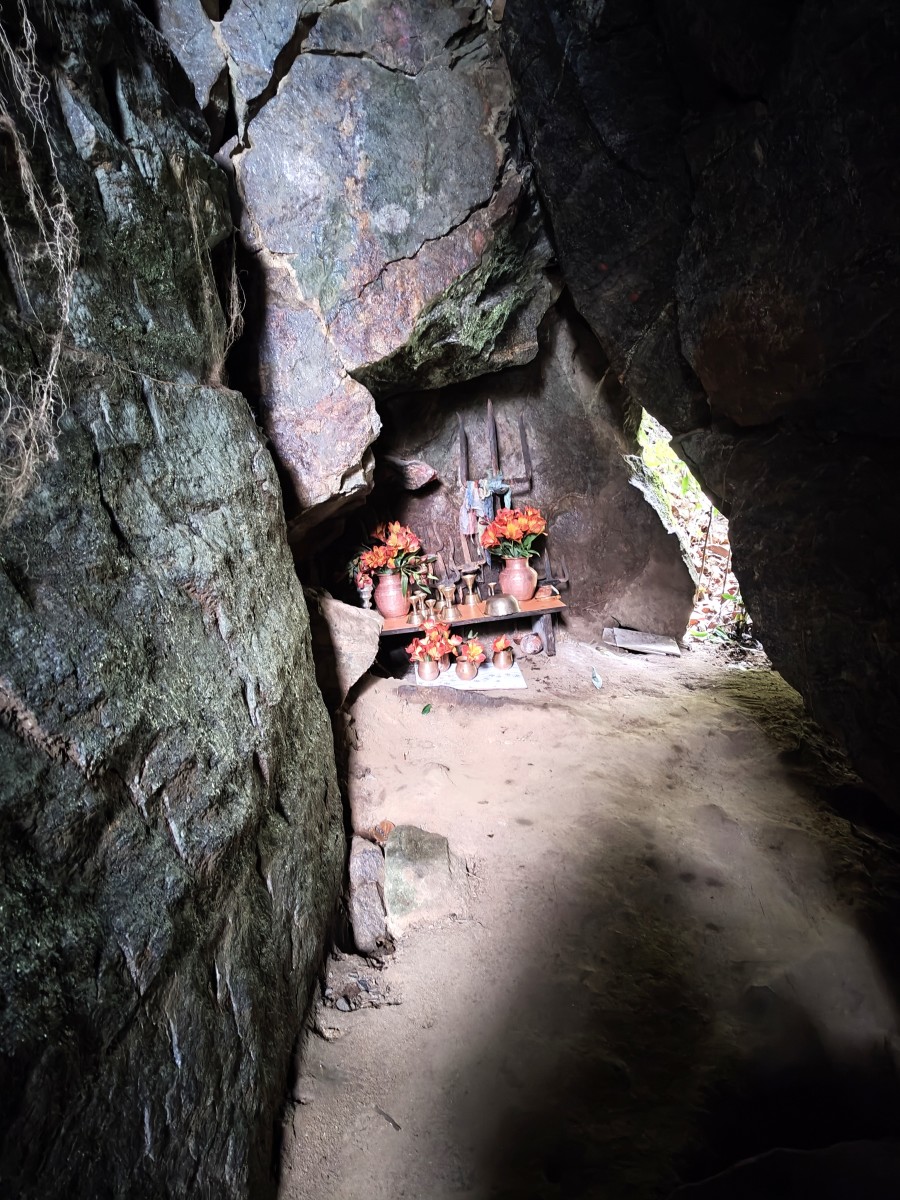 Cave Shrine of Lord Shiva, Rammam, Darjeeling district, West Bengal ...
