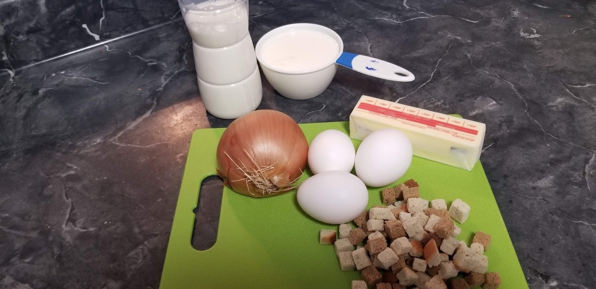 German Bread Dumplings Bavarian Semmel Knodel - HubPages