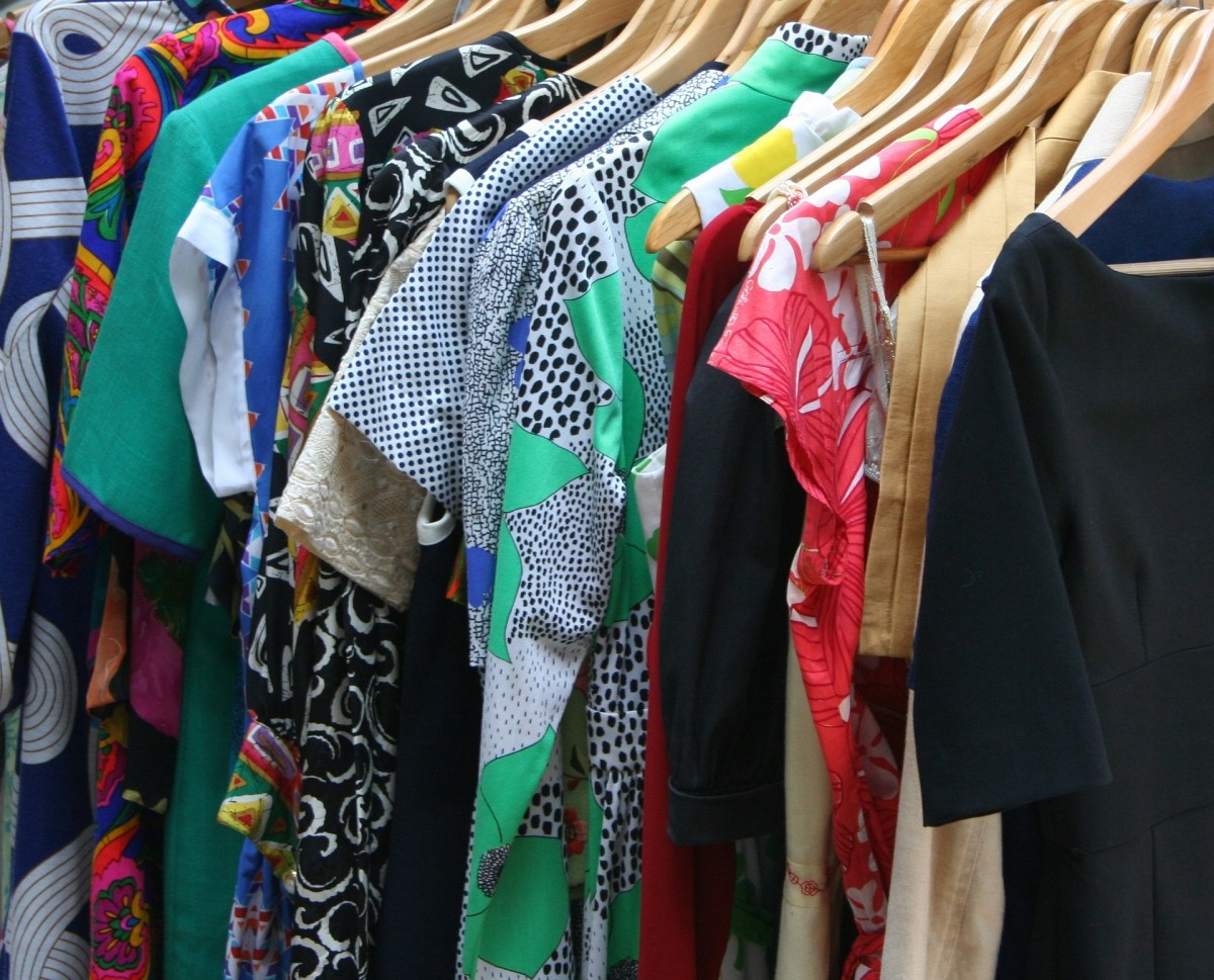 Simplified Closet Decluttering - HubPages