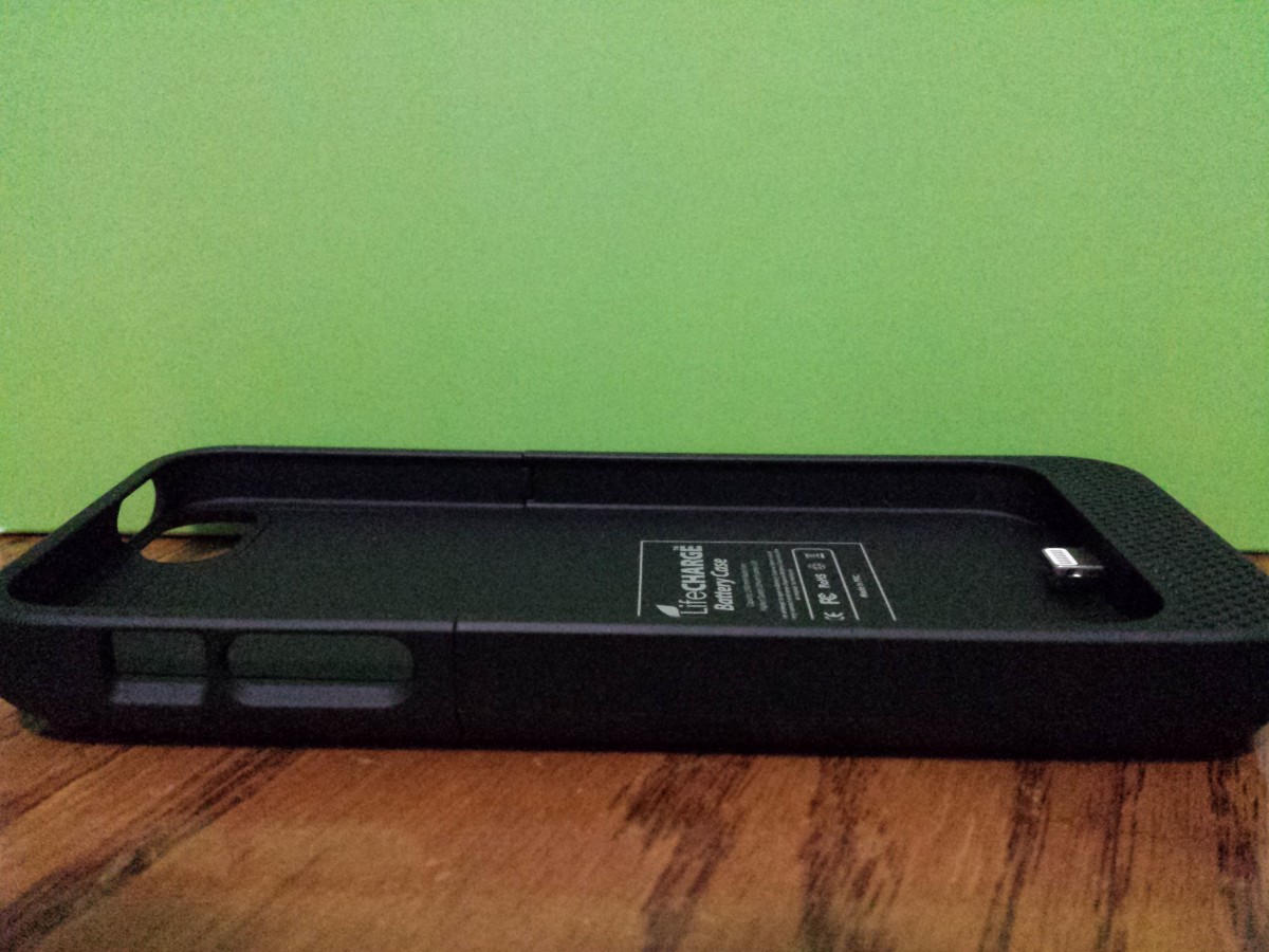 LifeCHARGE iPhone 5 and iPhone 5S MFi Approved Battery Booster Case ...