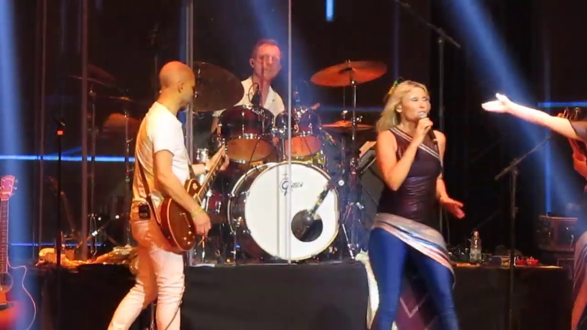 50 Shopping Songs for IG Reels & Stories - HubPages