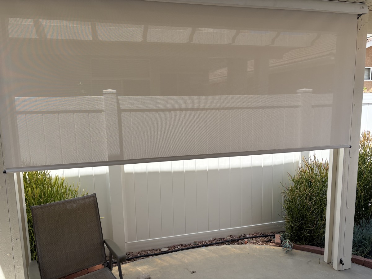 The SmartWings Motorized Outdoor Shade Makes Light Work of the Sun ...