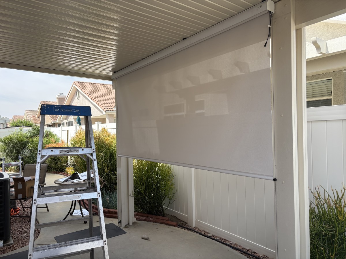 The SmartWings Motorized Outdoor Shade Makes Light Work of the Sun ...