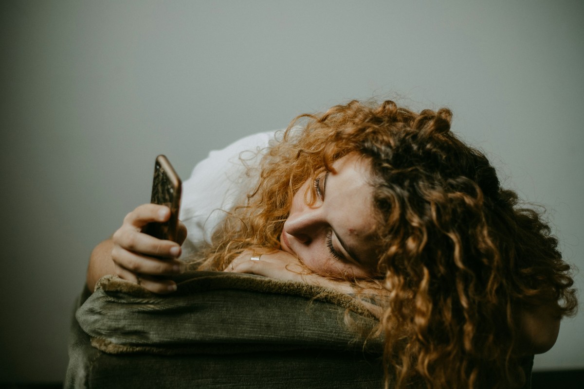 Why Ghosting Hurts So Much—and How to Heal Without Closure - HubPages