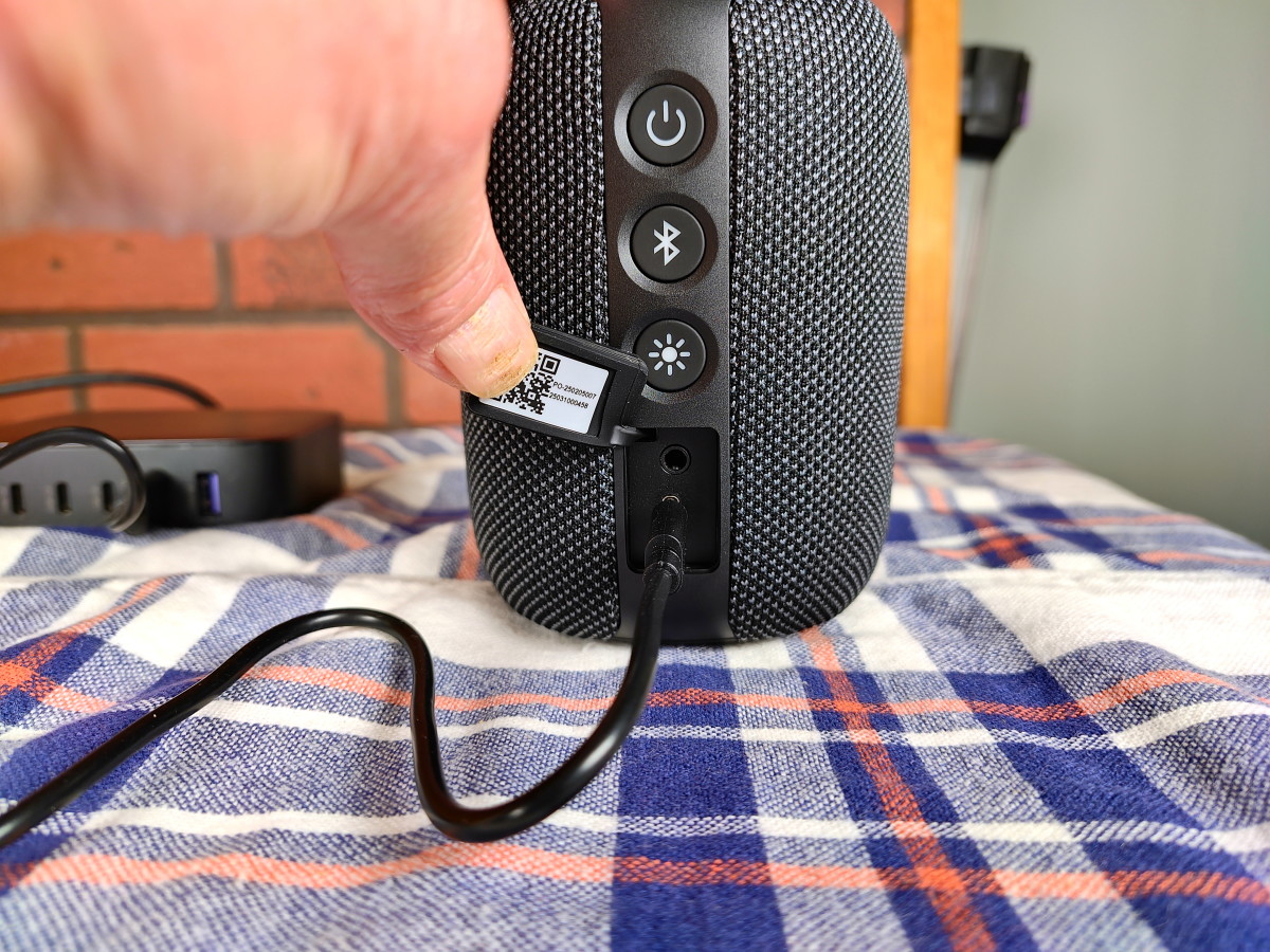 Review of the TRIBIT StormBox Mini+ Portable Wireless Speaker - HubPages