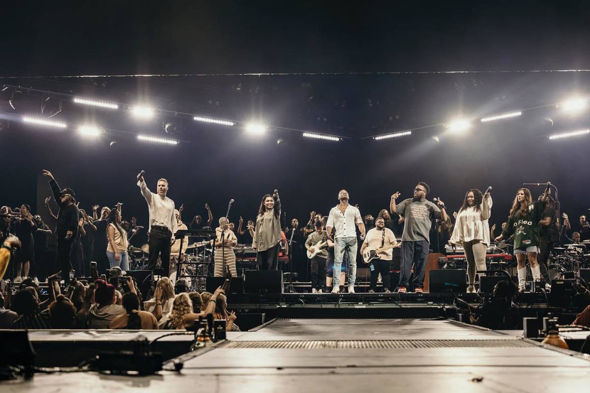50 Best Worship Songs About Faith - HubPages