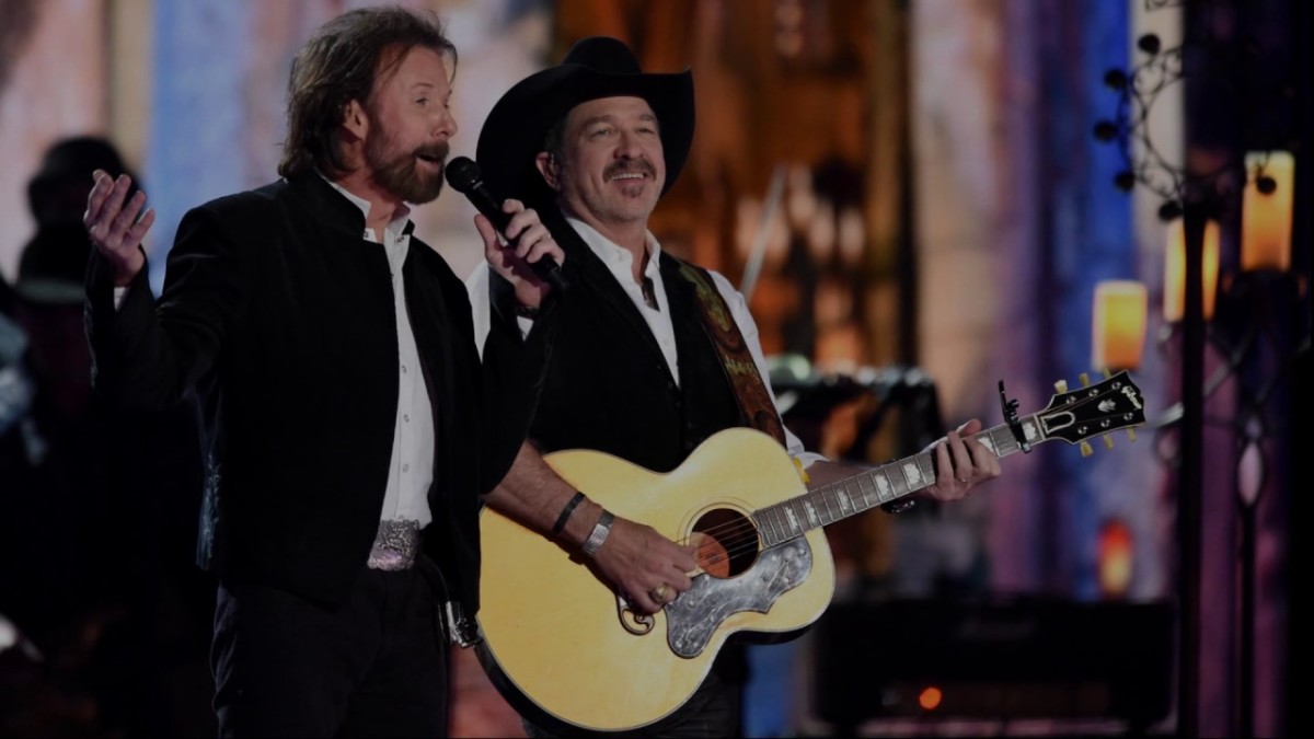 50 Best Country Songs About Full Moon - HubPages