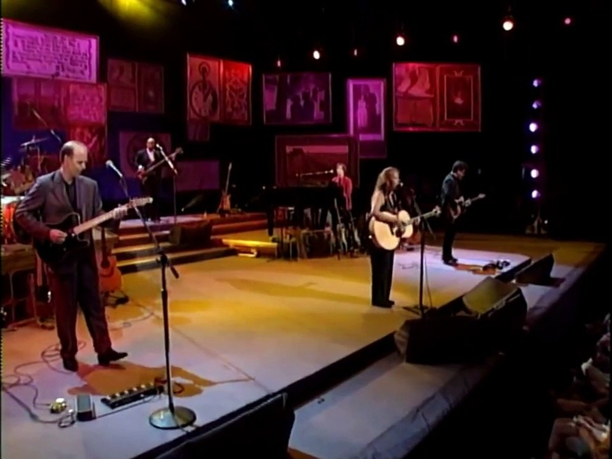 50 Best Country Songs About Luck - HubPages