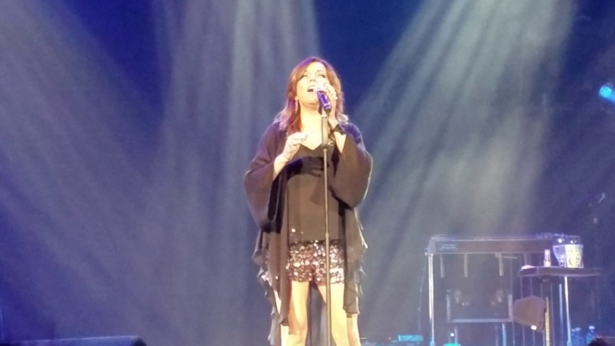 50 Best Country Songs About Moms and Daughters - HubPages