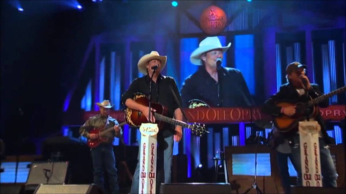 50 Best Country Songs About Nice Weather - HubPages