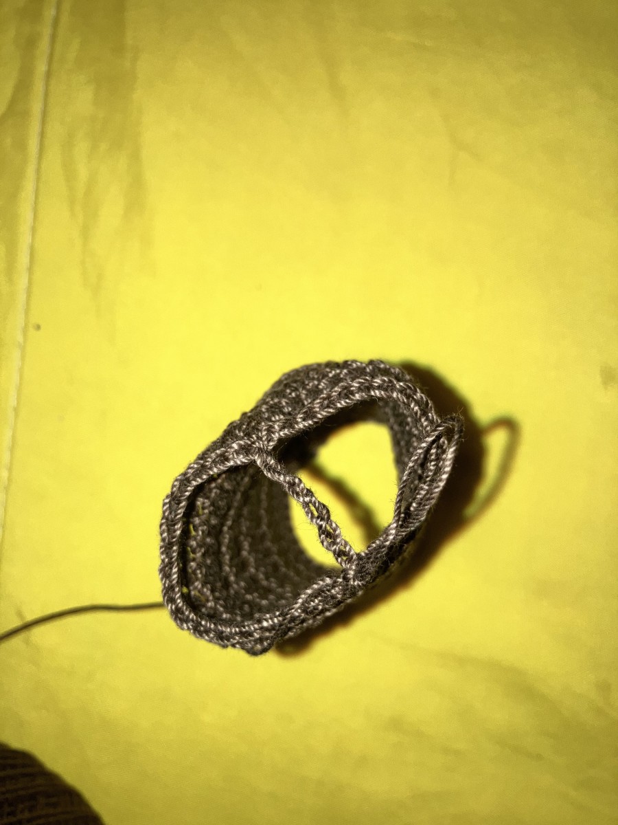 Crochet Disney Descendants doll jumpsuit pattern - HubPages