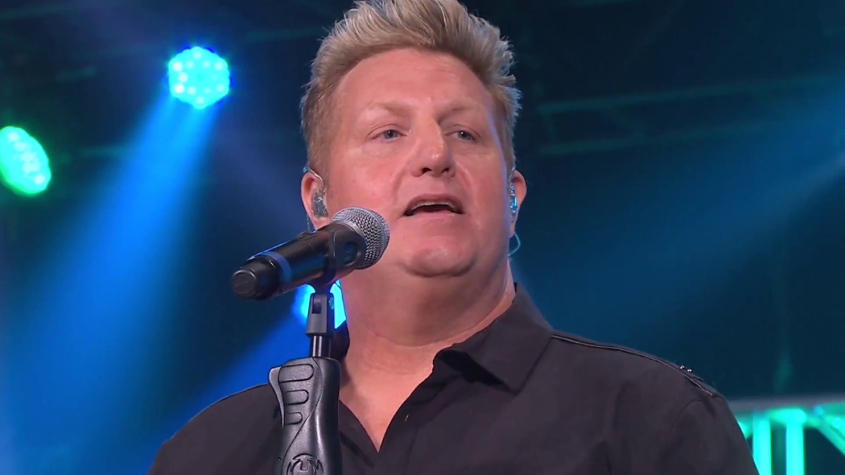 50 Best Country Songs About Unexpected Love - HubPages