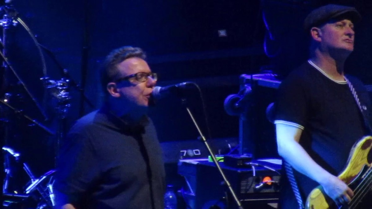 50 Best Walking Songs for IG Reels & Stories - HubPages