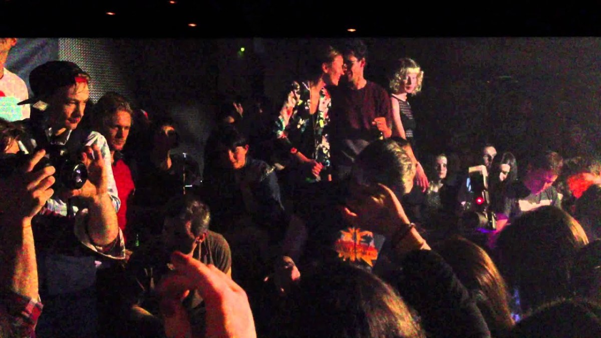 50 Best Road Trip at Night Songs for IG Reels & Stories - HubPages