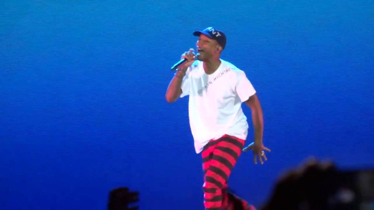 50 Best Surprise Party Songs for IG Reels & Stories - HubPages