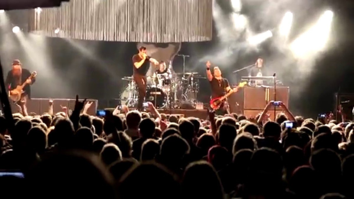 50 Best Rock Songs About Borderline Personality Disorder - HubPages