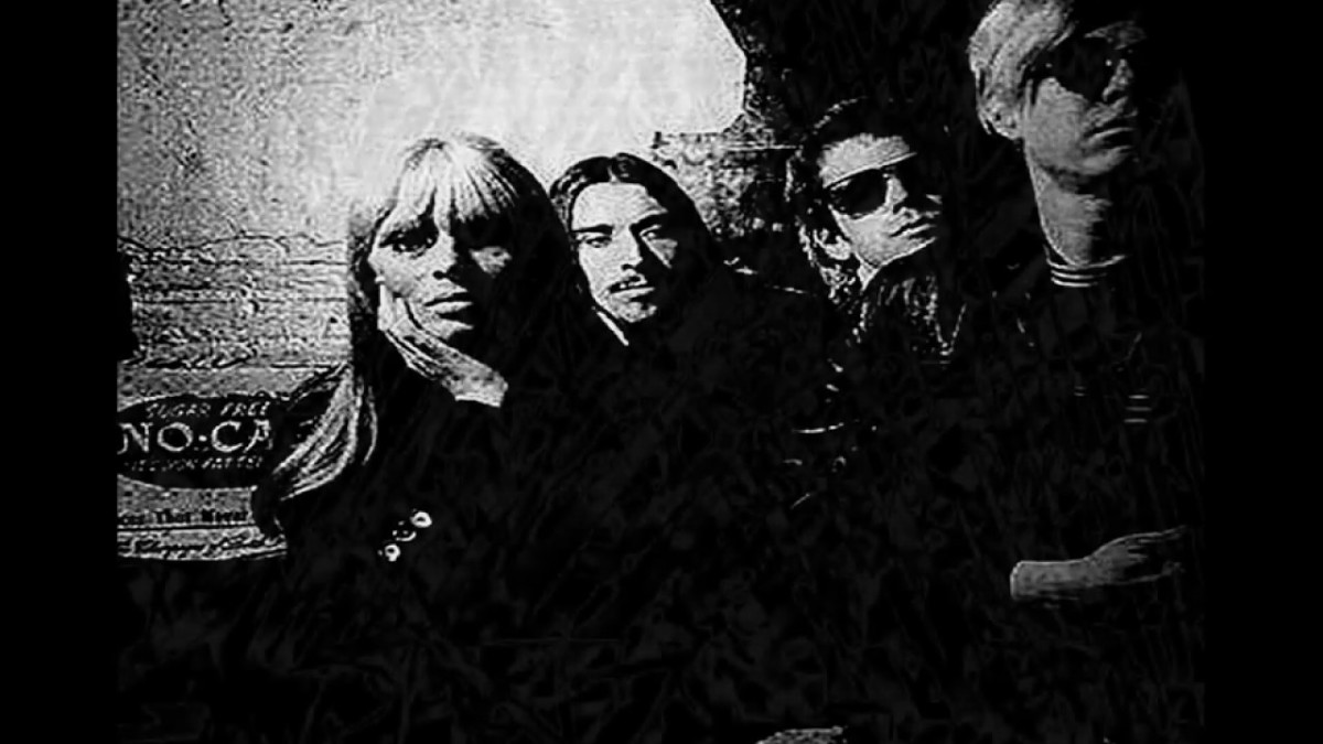 50 Best Rock Songs About Mirrors - HubPages