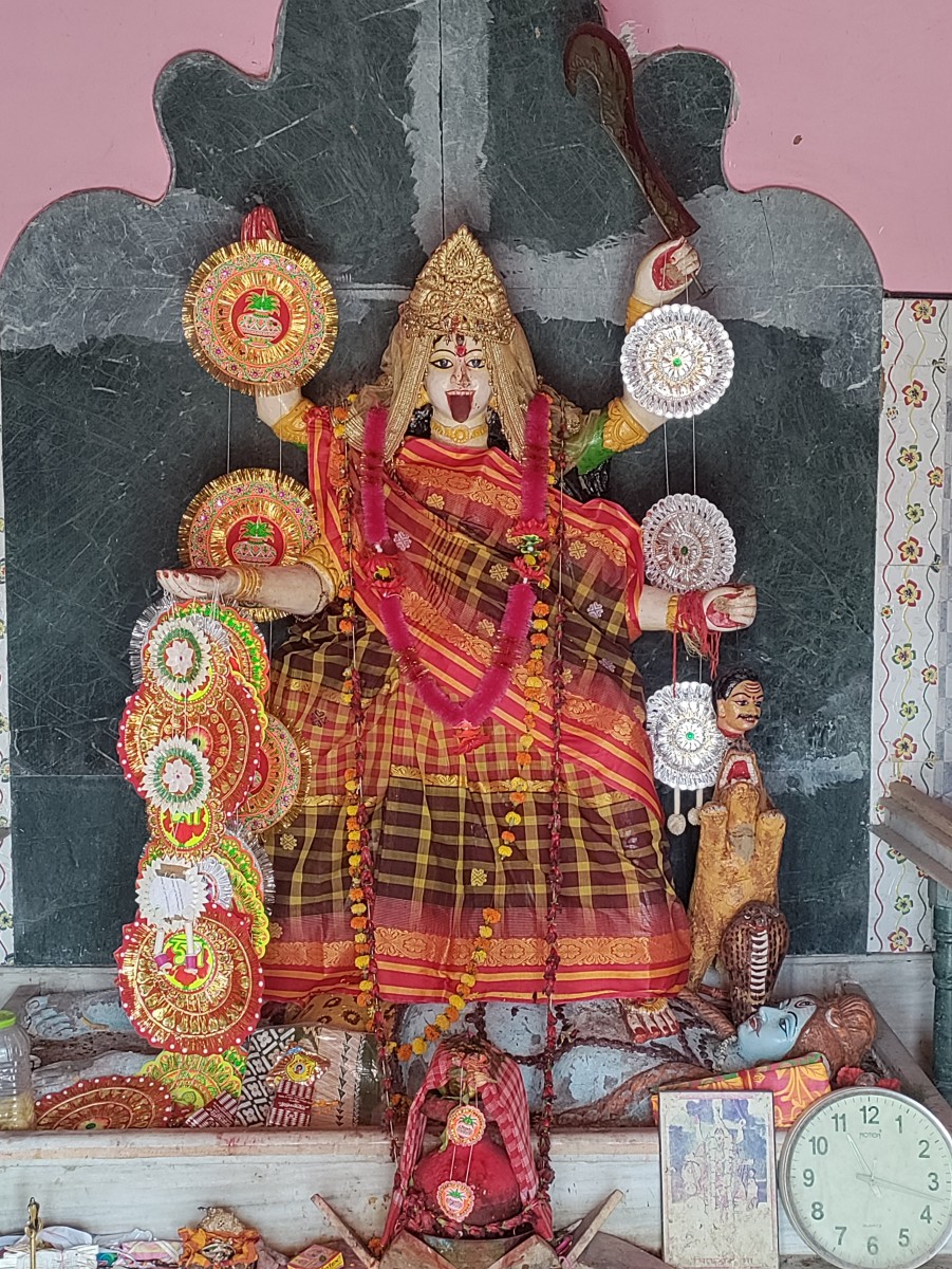 Goddess Kali in the decorations of temples of West Bengal - HubPages