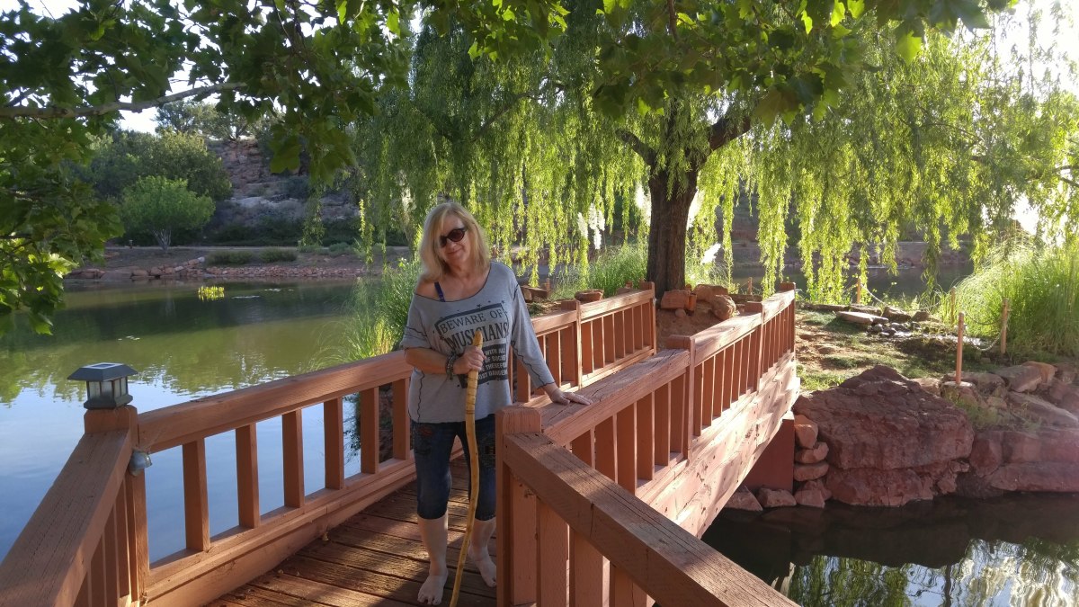 Is Your Spiritual Path Different? Do You Stay or Walk Away? - HubPages