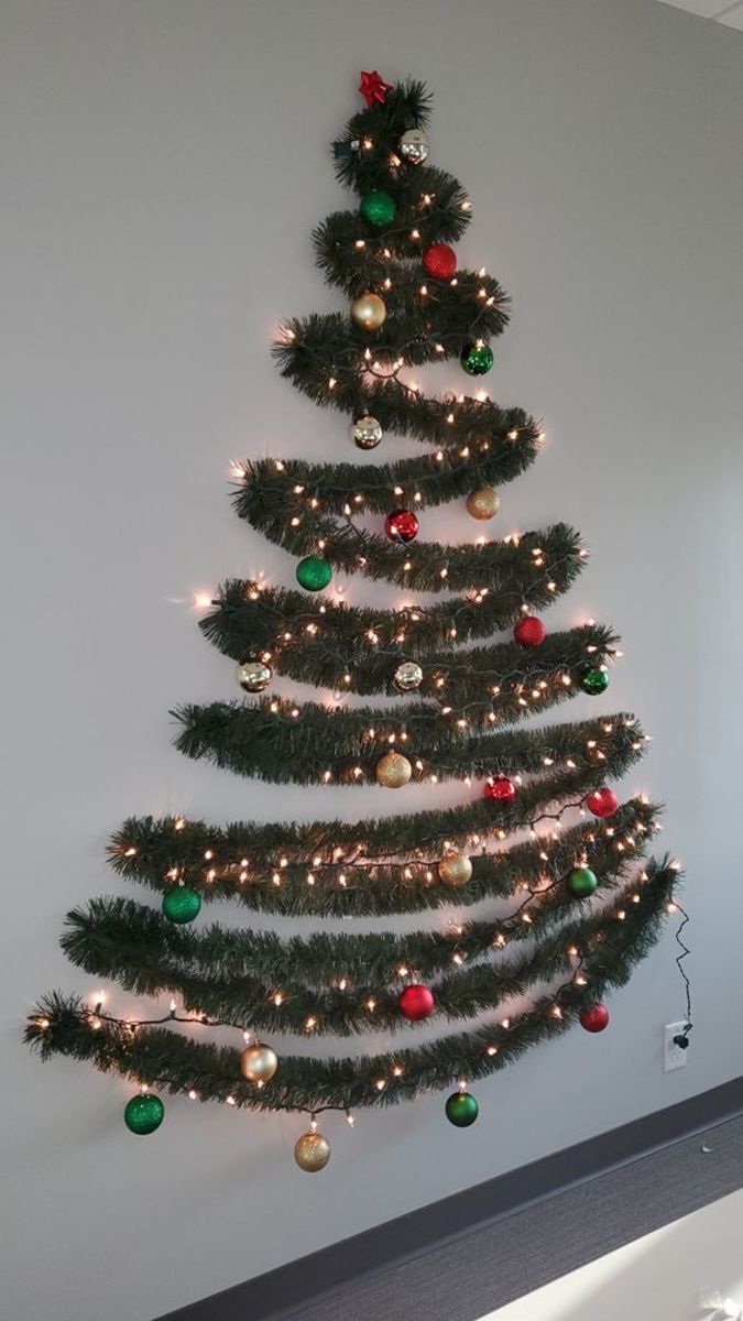 30+ Genius Christmas Decorations for Classroom + Office - HubPages