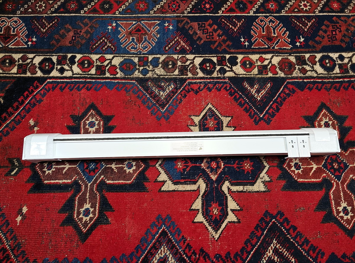 Review of the SmartWings Motorized Roller Shades - HubPages