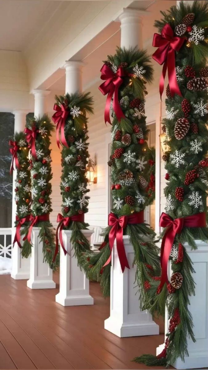 40+ Genius Christmas Front Porch Decorating Ideas - HubPages
