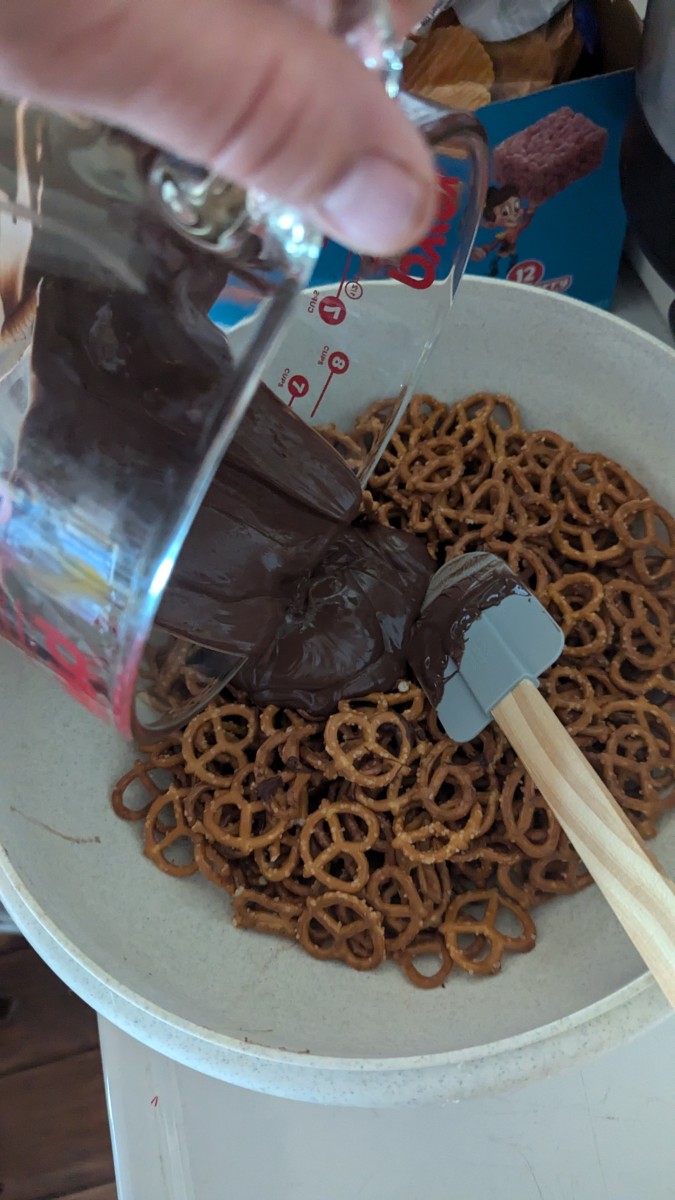 Pretzels - Coated with Chocolate Almond Bark - HubPages