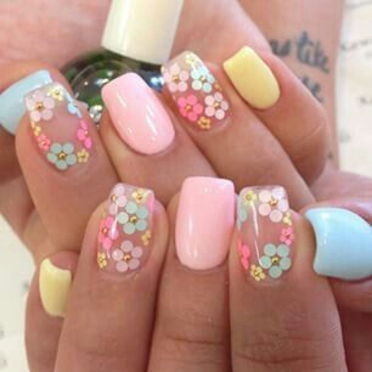 25+ Easy Easter Nail Art Designs for Beginners - HubPages