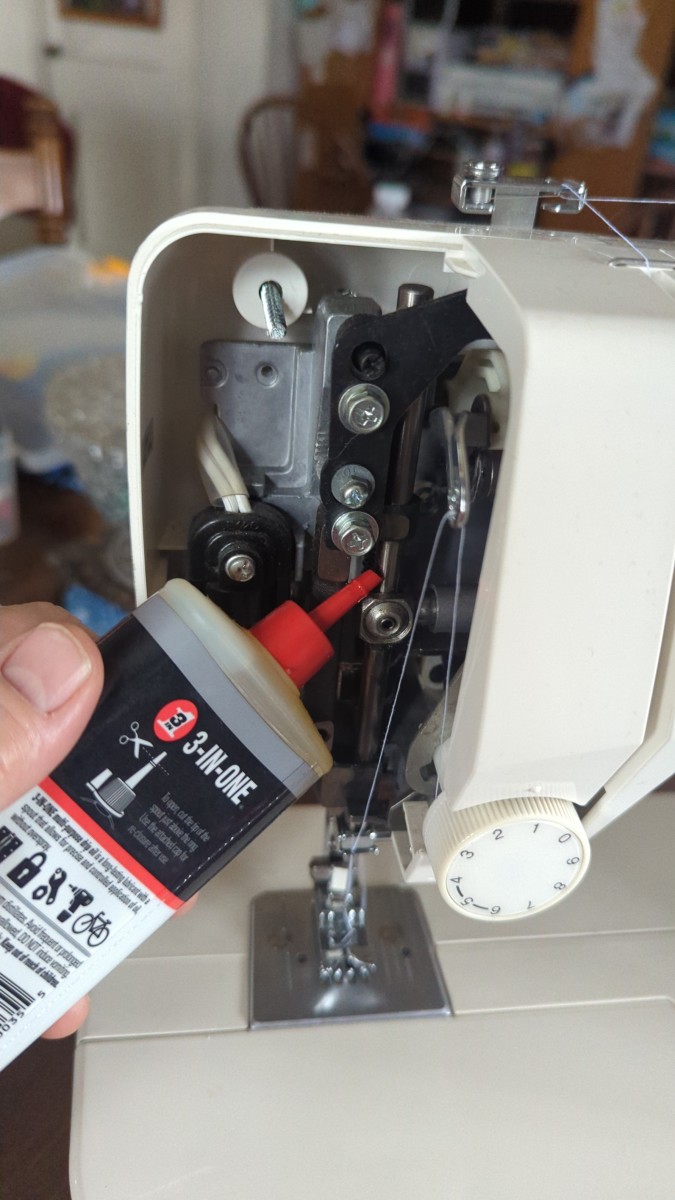 Brother LS-30 Sewing Machine - Oiling the Moving Parts - HubPages