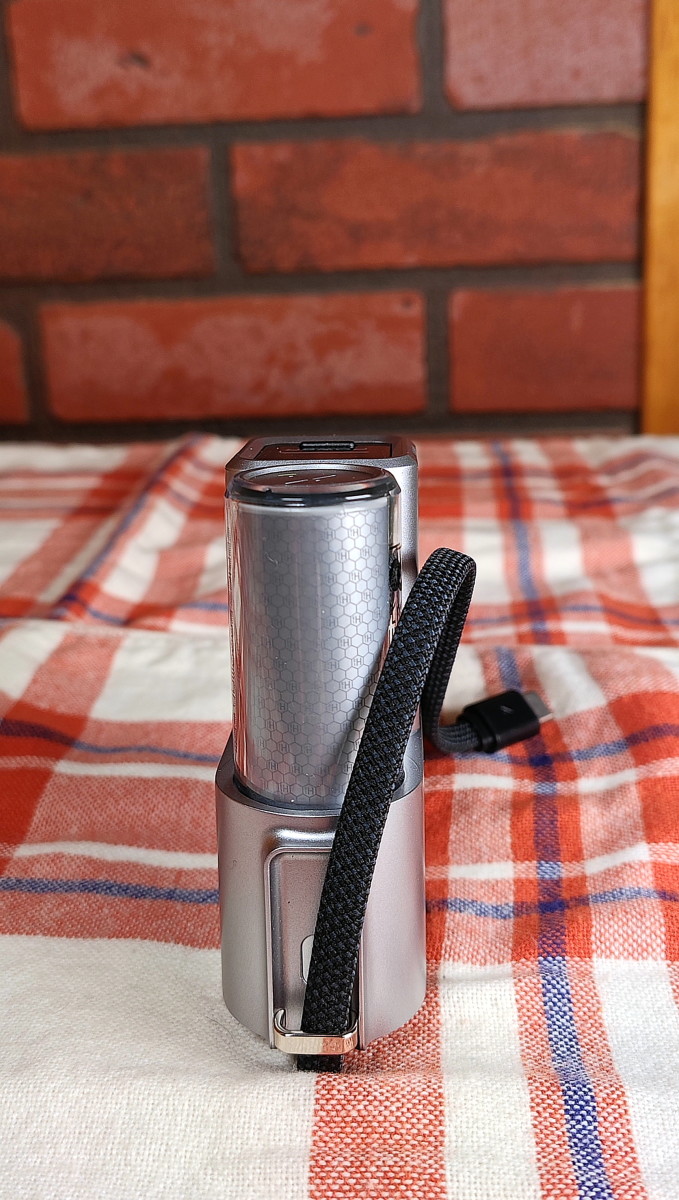 Review of the RedMagic 3-in-1 Power Bank and GaN Charger - HubPages