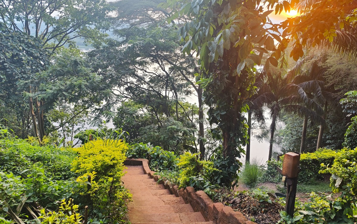 An Honest Review of the Nile River Explorers, a Popular Tourist ...