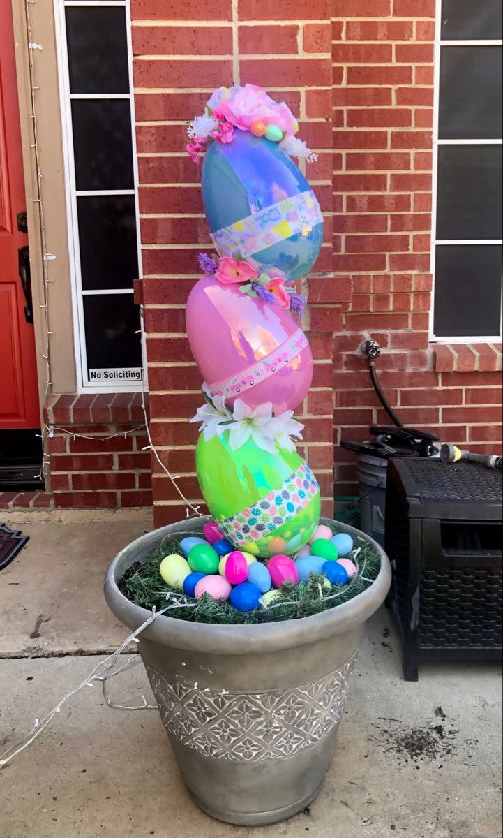 25+ Outdoor Easter Decor Ideas - HubPages