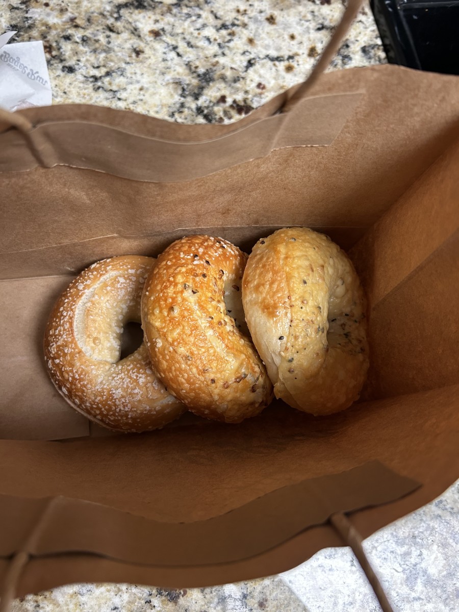 A Review of Jeff's Bagel Run - HubPages