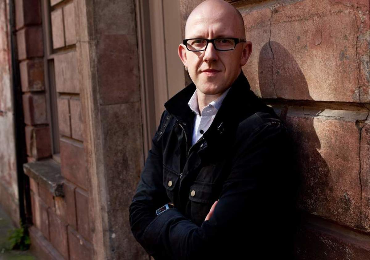 Second Life Book Review - HubPages