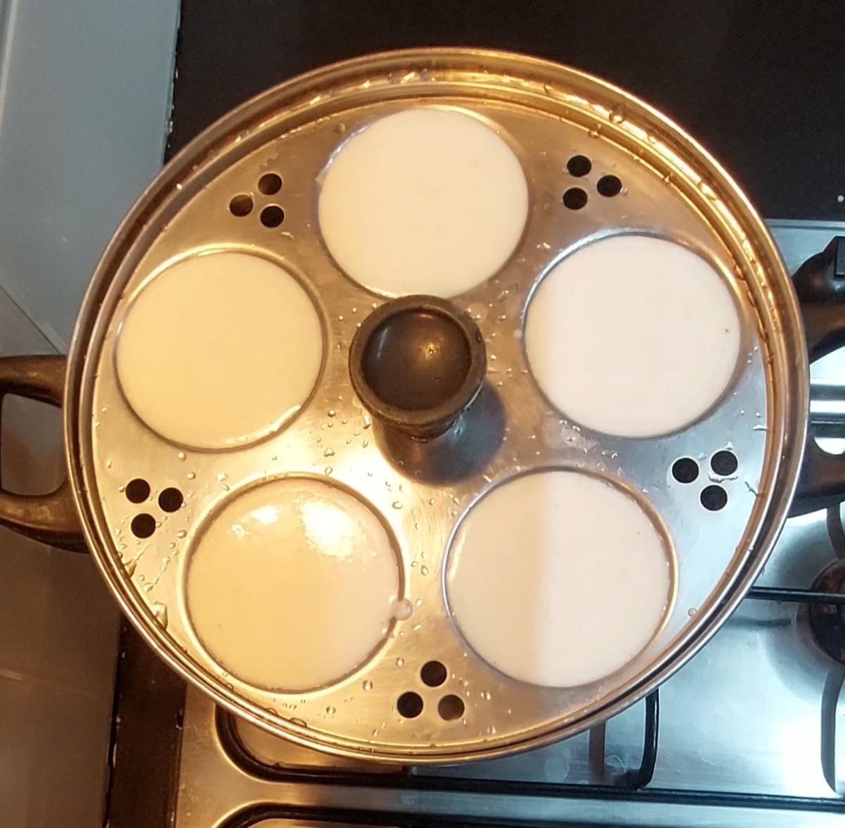 No Rice, No Urad Dal Rava Idli - HubPages