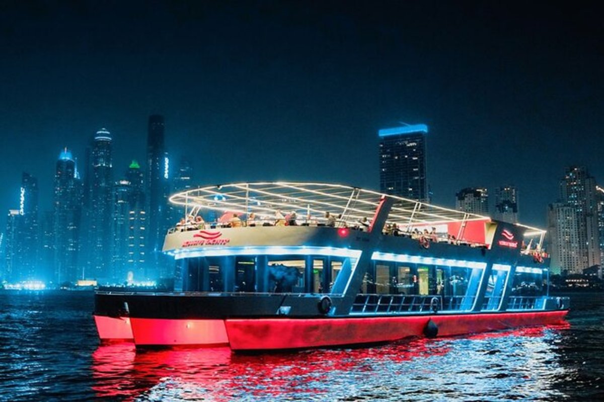 Top 10 Dubai Dinner Cruises for Unforgettable Experience - HubPages