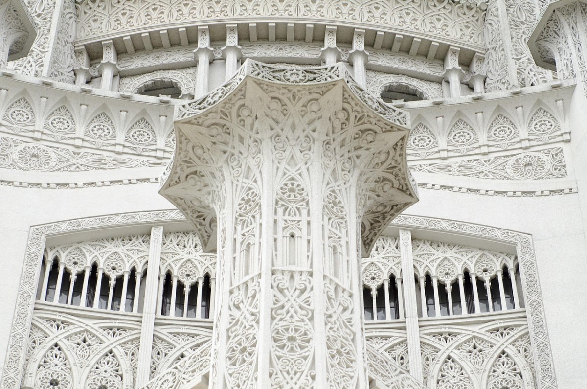 The Bahá’í Temple, a True House of Prayer for All People - HubPages