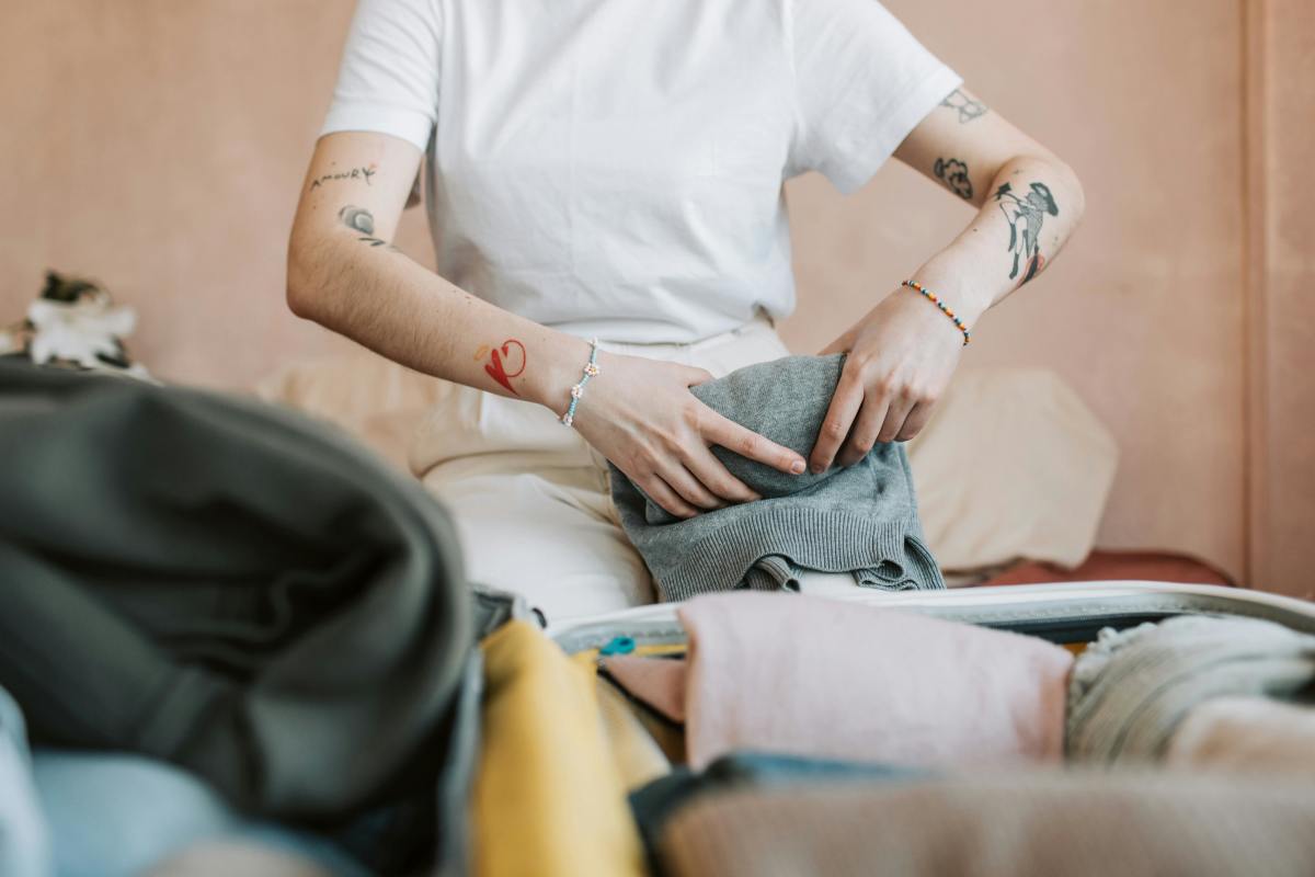 Pack Like a Pro: Tips for Packing Perfectly - HubPages