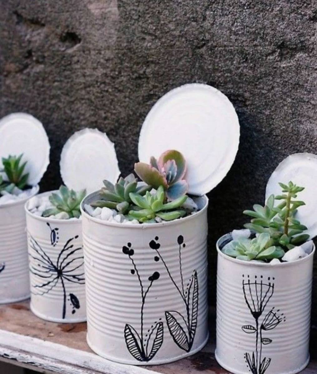 35+ Creative Upcycled Can Ideas for DIY Home & Garden Decor - HubPages