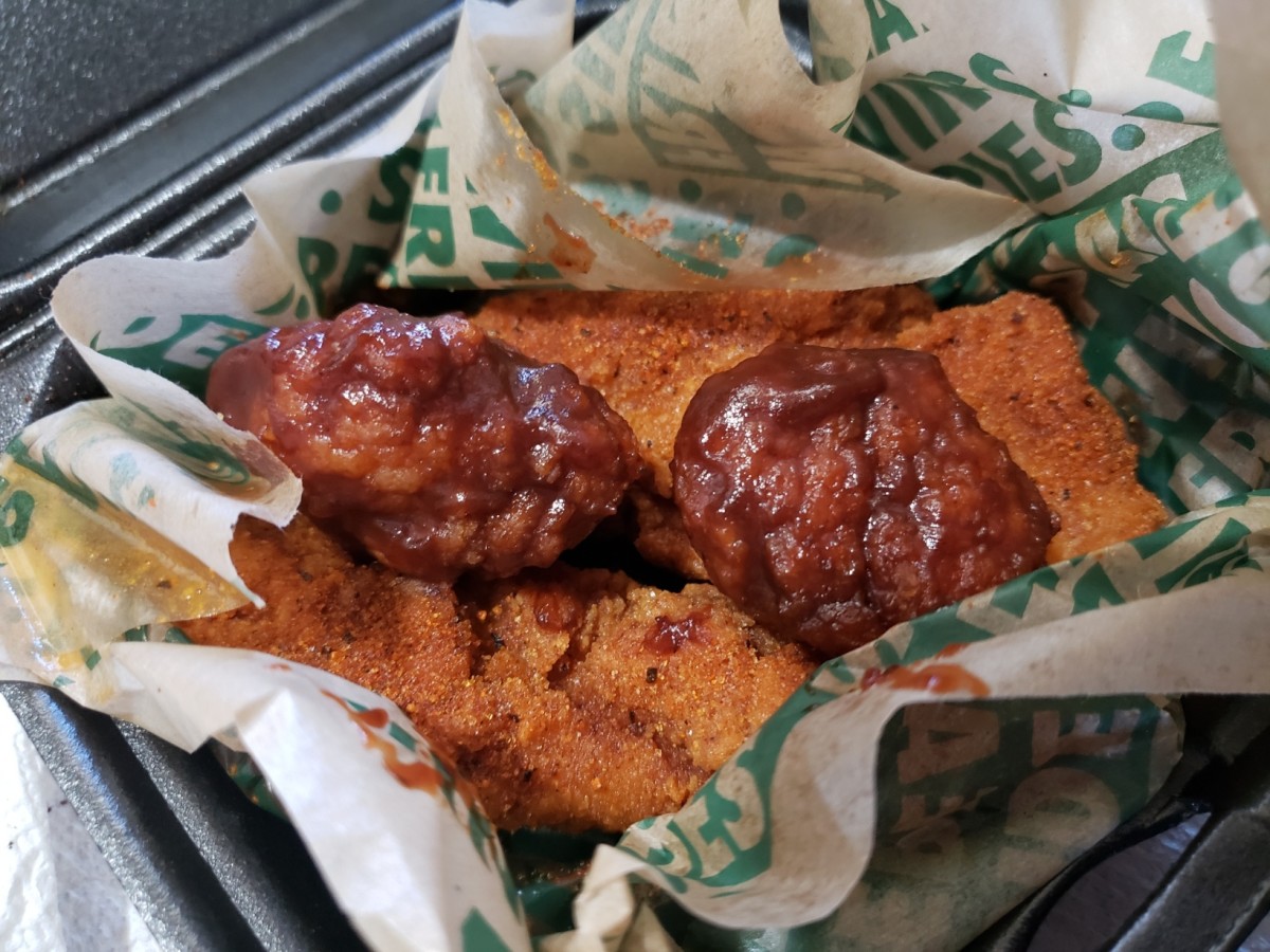 Wingstop Food Review: Chicken Sandwich and Chicken Tenders Meal - HubPages