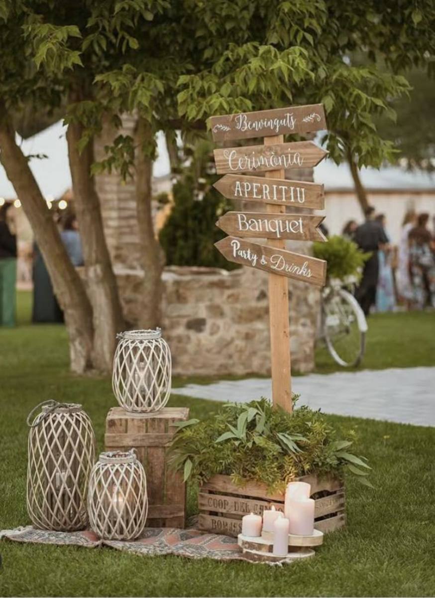 75+ Creative Backyard Wedding Ideas On a Budget - HubPages