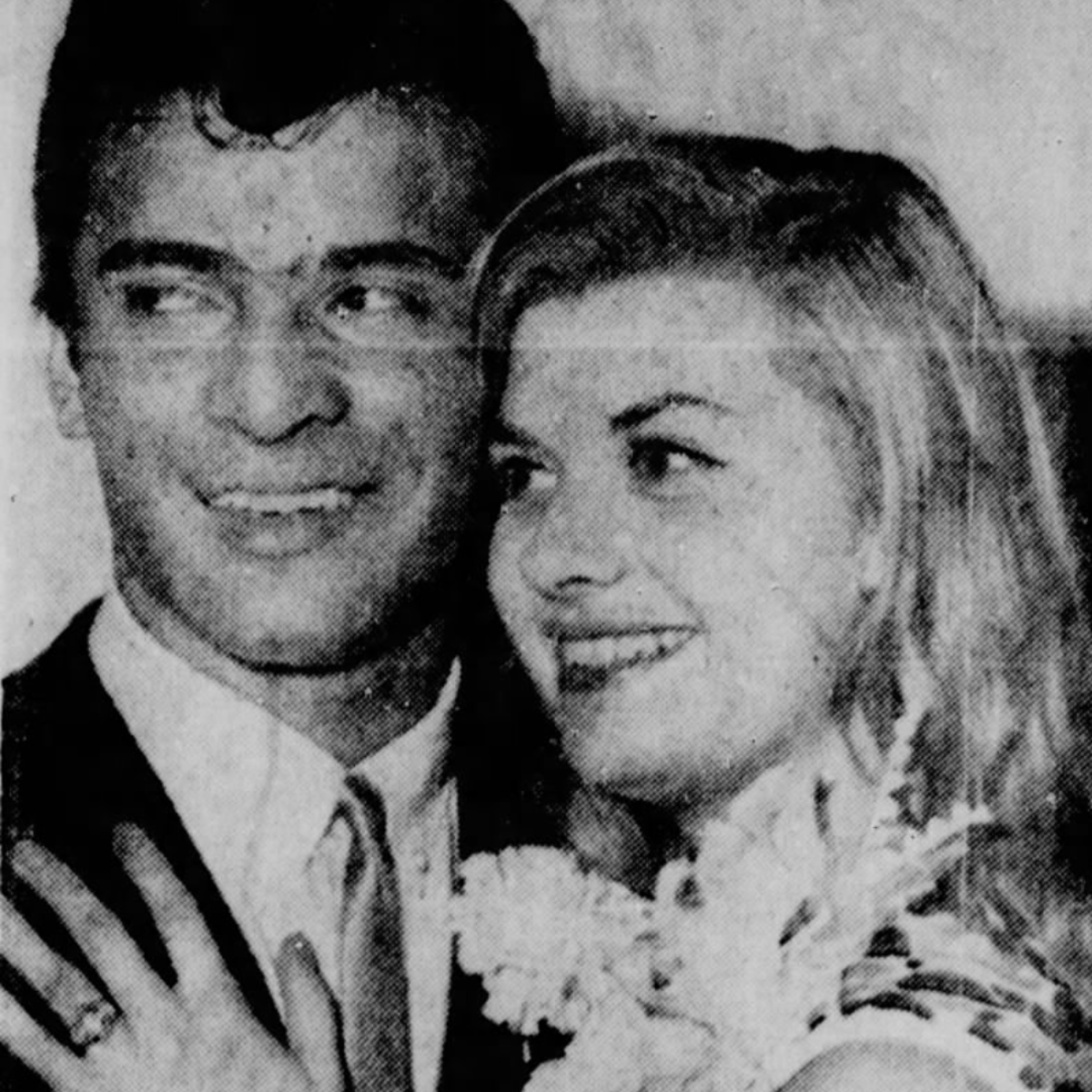 Errol Flynn and Beverly Aadland: A Scandalous Affair - HubPages