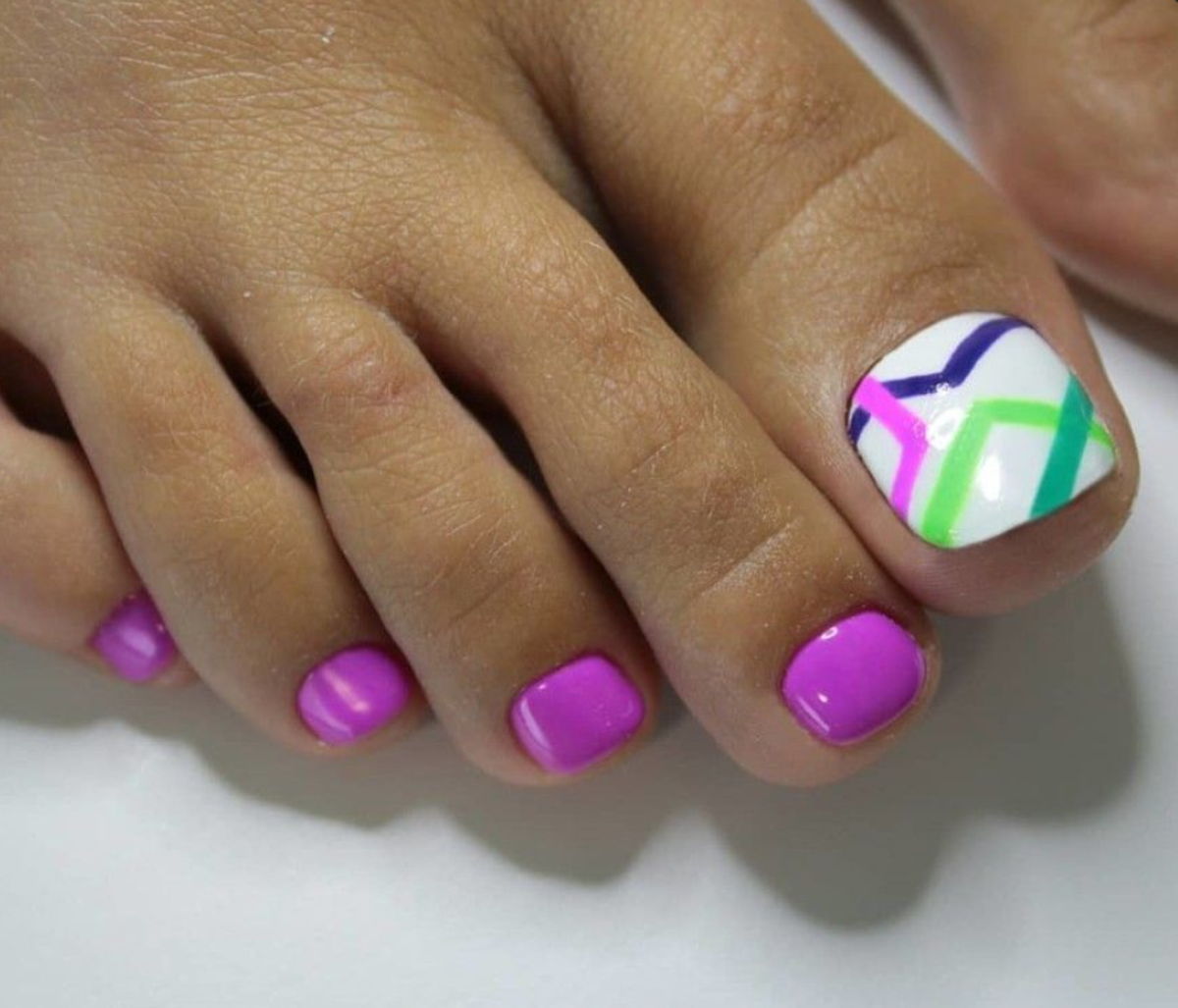 Summer Toe Nail Art
