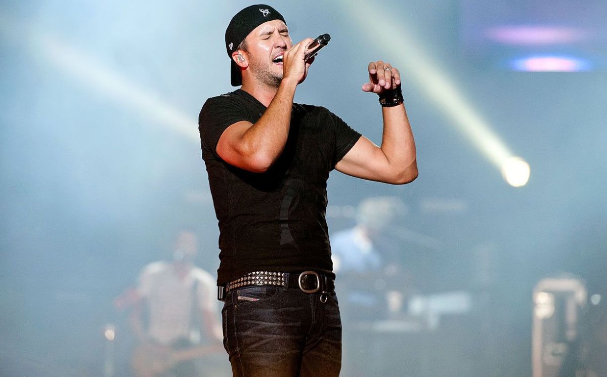 50 Country Songs About Spring - HubPages